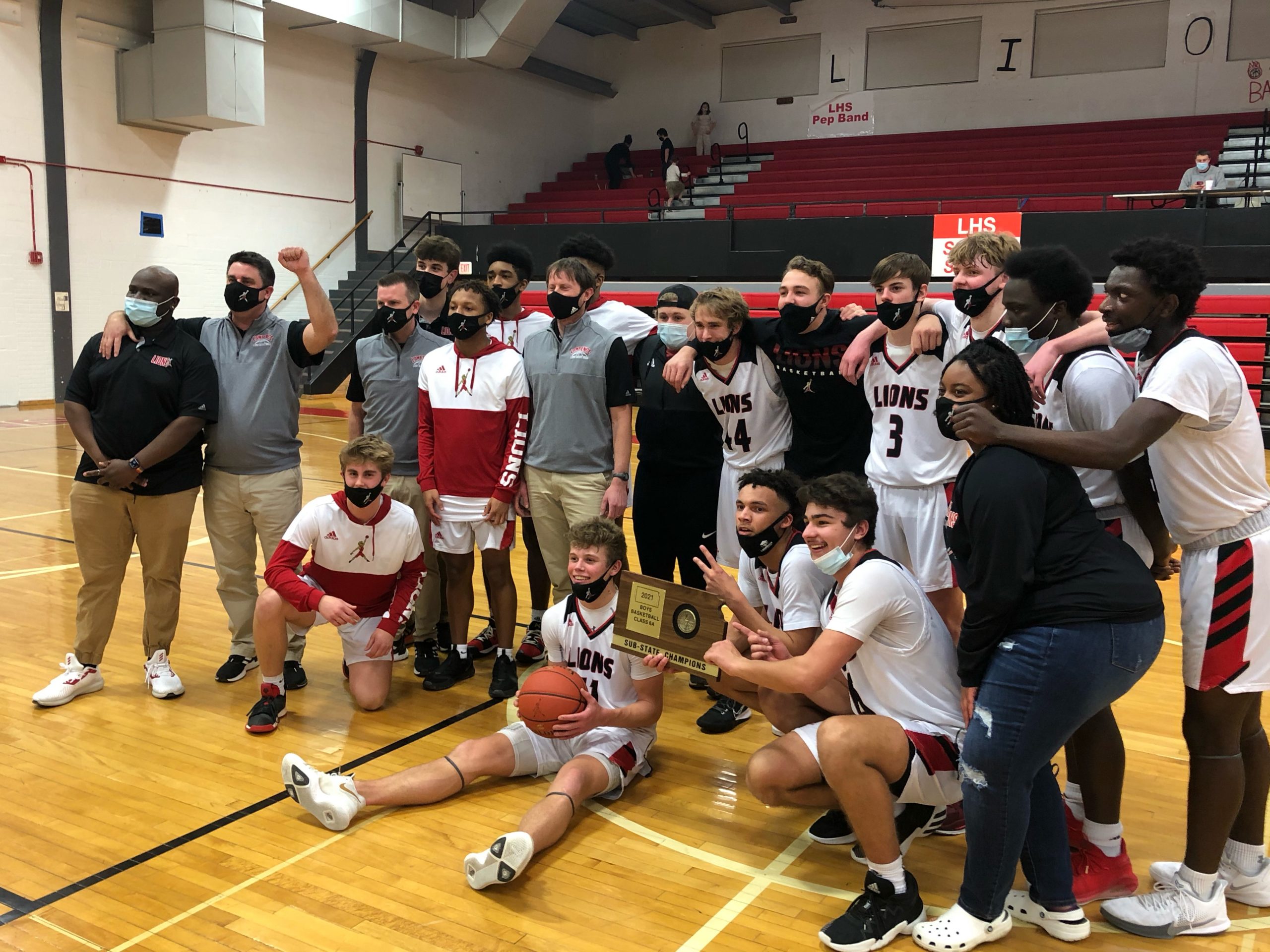 LHS boys basketball makes history, reaches 7th consecutive state ...